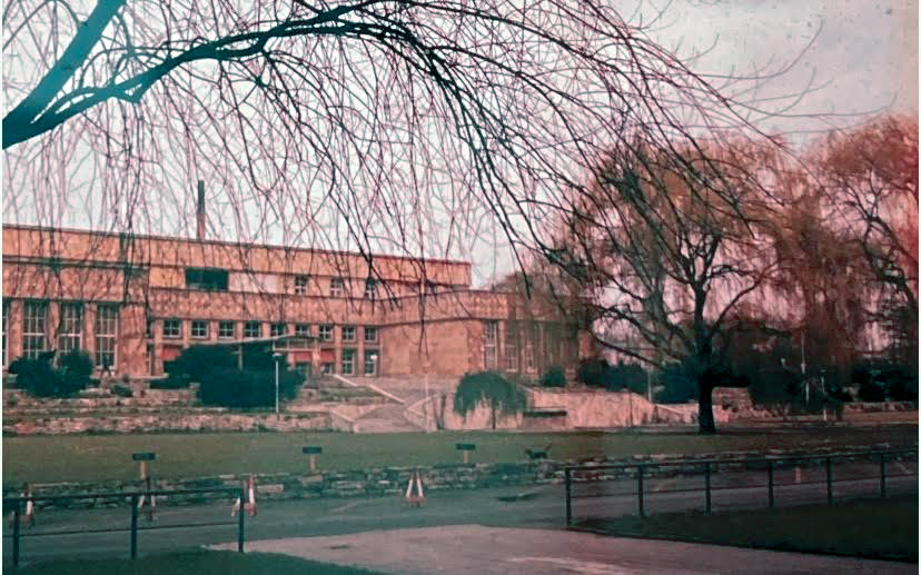 Ffm photos 1958 C.E. Read - Photo #6 - IG Farben Building