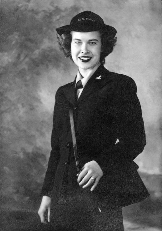 Navy WAVES - Photo #32 - Mom in the Navy 1942-44